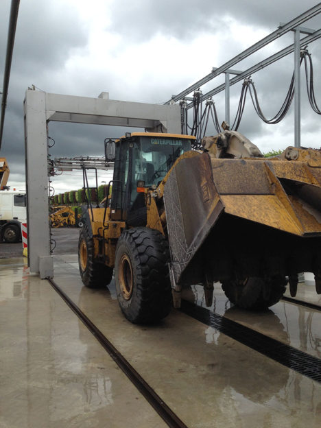 Lavage poids-lourds sur mesure - Projets spéciaux | TEC Concept